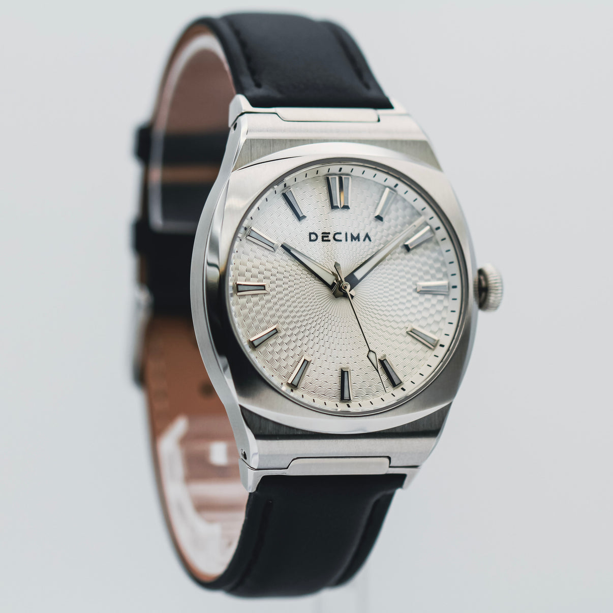 Gatekeeper White & Silver – Decima Watches